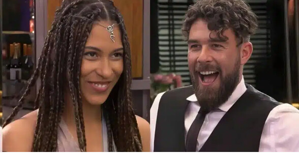 «Τώρα οι δυο μας» Άφησε το ραντεβού της στο First Dates και φλέρταρε με ...