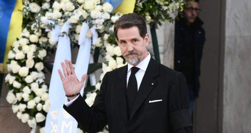 Πανελλήνιος θρήνος: Ξαφνικός θάνατος στην Ελληνική βασιλική οικογένεια ...